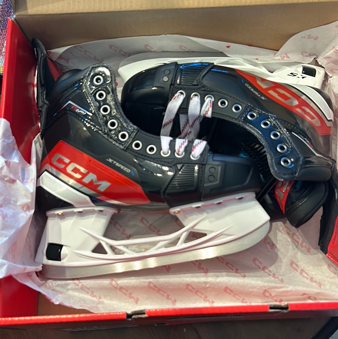 CCM Jetspeed FT6 Pro Skates Size 6 Intermediate – Never Made It Pro Stock